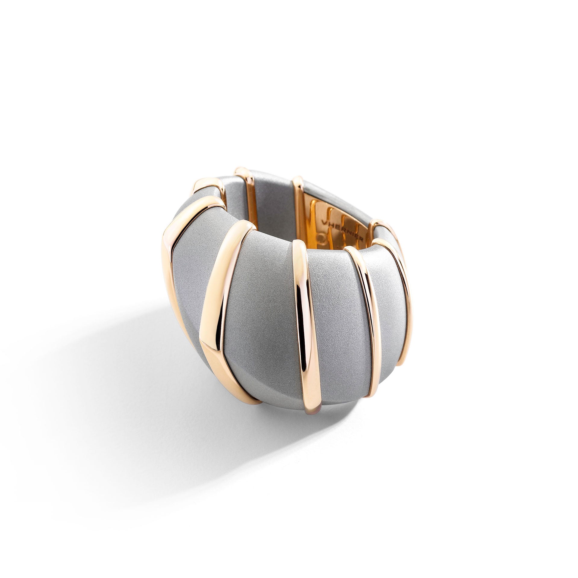 Ardis ring – Vhernier